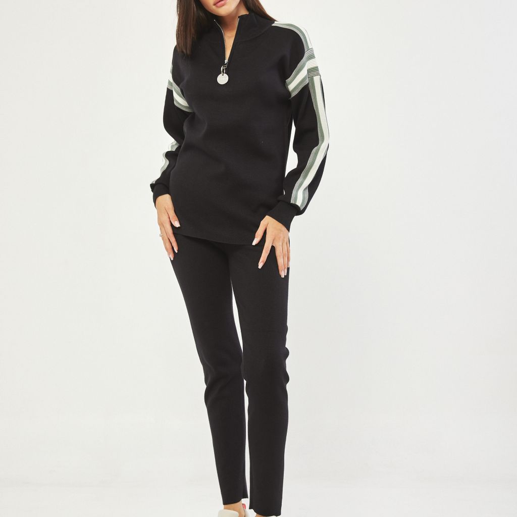 חליפת פנאי סריג שילוב פסים | Golbary